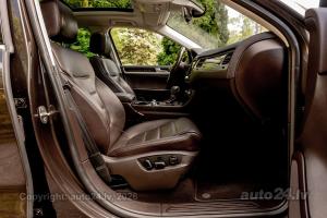 Melns Volkswagen Touareg 2016 Pērnava, ar dzinēja tilpumu 3.00 L un nobraukumu 244 tūkst. km par 16499 €, foto 10 vietnē AUTOMOTO.COM.LV