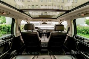 Melns Volkswagen Touareg 2016 Pērnava, ar dzinēja tilpumu 3.00 L un nobraukumu 244 tūkst. km par 16499 €, foto 13 vietnē AUTOMOTO.COM.LV