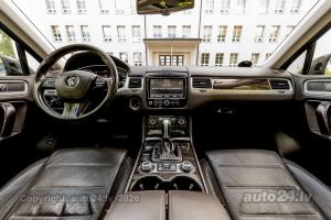 Melns Volkswagen Touareg 2016 Pērnava, ar dzinēja tilpumu 3.00 L un nobraukumu 244 tūkst. km par 16499 €, foto 15 vietnē AUTOMOTO.COM.LV