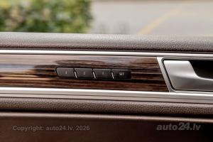 Melns Volkswagen Touareg 2016 Pērnava, ar dzinēja tilpumu 3.00 L un nobraukumu 244 tūkst. km par 16499 €, foto 21 vietnē AUTOMOTO.COM.LV