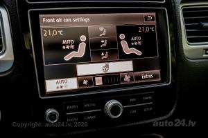 Melns Volkswagen Touareg 2016 Pērnava, ar dzinēja tilpumu 3.00 L un nobraukumu 244 tūkst. km par 16499 €, foto 26 vietnē AUTOMOTO.COM.LV