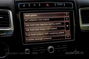 Melns Volkswagen Touareg 2016 Pērnava, ar dzinēja tilpumu 3.00 L un nobraukumu 244 tūkst. km par 16499 €, foto 27 vietnē AUTOMOTO.COM.LV