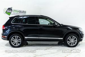 Black Volkswagen Touareg 2016 in Tallinn, with an engine capacity of 3.00 L and mileage of 187 thousand km for 15990 €, photo 11 on AUTOMOTO.COM.LV