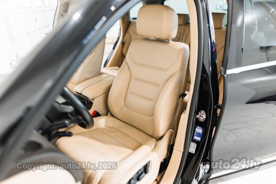 Black Volkswagen Touareg 2016 in Tallinn, with an engine capacity of 3.00 L and mileage of 187 thousand km for 15990 €, photo 14 on AUTOMOTO.COM.LV