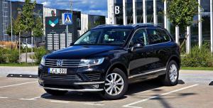 Black Volkswagen Touareg 2016 in Vilnius, with an engine capacity of 2.97 L and mileage of 107 thousand km for 15900 €, photo 6 on AUTOMOTO.COM.LV