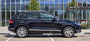 Black Volkswagen Touareg 2016 in Vilnius, with an engine capacity of 2.97 L and mileage of 107 thousand km for 15900 €, photo 11 on AUTOMOTO.COM.LV