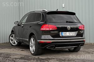 Melns Volkswagen Touareg 2017 Ogre, ar dzinēja tilpumu 3.00 L un nobraukumu 310 tūkst. km par 15800 €, foto 5 vietnē AUTOMOTO.COM.LV