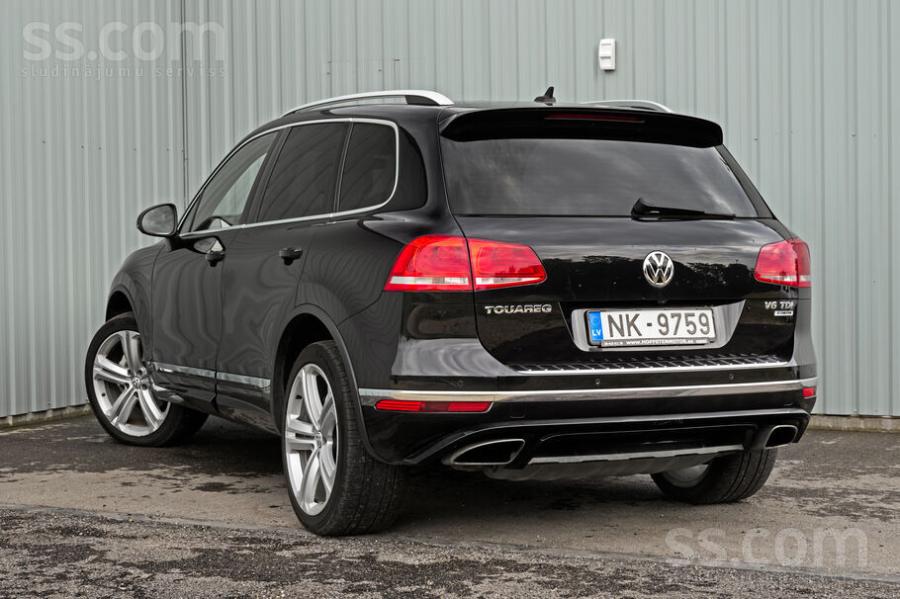 Melns Volkswagen Touareg 2017 Ogre, ar dzinēja tilpumu 3.00 L un nobraukumu 310 tūkst. km par 15800 €, foto 5 vietnē AUTOMOTO.COM.LV