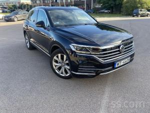 Черный Фольксваген Туарег 2018 в Рига, объемом двигателя 3.00 л и пробегом 292 тыс. км за 24900 €, фото 3 на AUTOMOTO.COM.LV