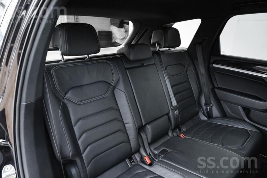 Melns Volkswagen Touareg 2018 Rīga, ar dzinēja tilpumu 3.00 L un nobraukumu 133 tūkst. km par 34700 €, foto 9 vietnē AUTOMOTO.COM.LV