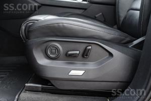 Melns Volkswagen Touareg 2018 Rīga, ar dzinēja tilpumu 3.00 L un nobraukumu 133 tūkst. km par 34700 €, foto 12 vietnē AUTOMOTO.COM.LV
