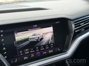 Melns Volkswagen Touareg 2018 Rīga, ar dzinēja tilpumu 3.00 L un nobraukumu 225 tūkst. km par 34999 €, foto 23 vietnē AUTOMOTO.COM.LV