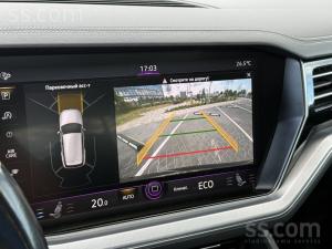 Melns Volkswagen Touareg 2018 Rīga, ar dzinēja tilpumu 3.00 L un nobraukumu 225 tūkst. km par 34999 €, foto 24 vietnē AUTOMOTO.COM.LV