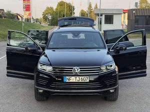 Черный Фольксваген Туарег 2018 в Ионава, объемом двигателя 3.00 л и пробегом 285 тыс. км за 16500 €, фото 20 на AUTOMOTO.COM.LV