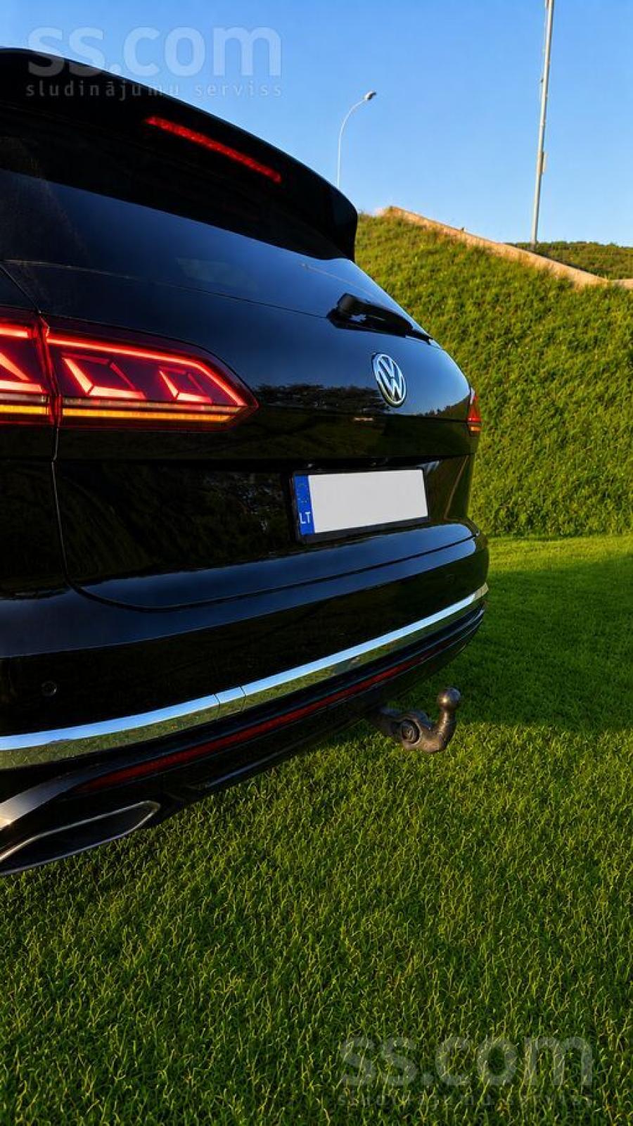 Melns Volkswagen Touareg 2018 Rīga, ar dzinēja tilpumu 3.00 L un nobraukumu 218 tūkst. km par 29900 €, foto 17 vietnē AUTOMOTO.COM.LV