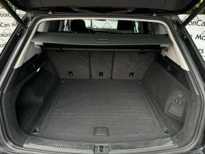 Black Volkswagen Touareg 2018 in Vilnius, with an engine capacity of 3.00 L and mileage of 172 thousand km for 32300 €, photo 18 on AUTOMOTO.COM.LV