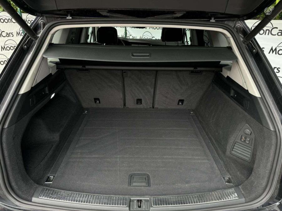 Melns Volkswagen Touareg 2018 Viļņa, ar dzinēja tilpumu 3.00 L un nobraukumu 172 tūkst. km par 32300 €, foto 18 vietnē AUTOMOTO.COM.LV