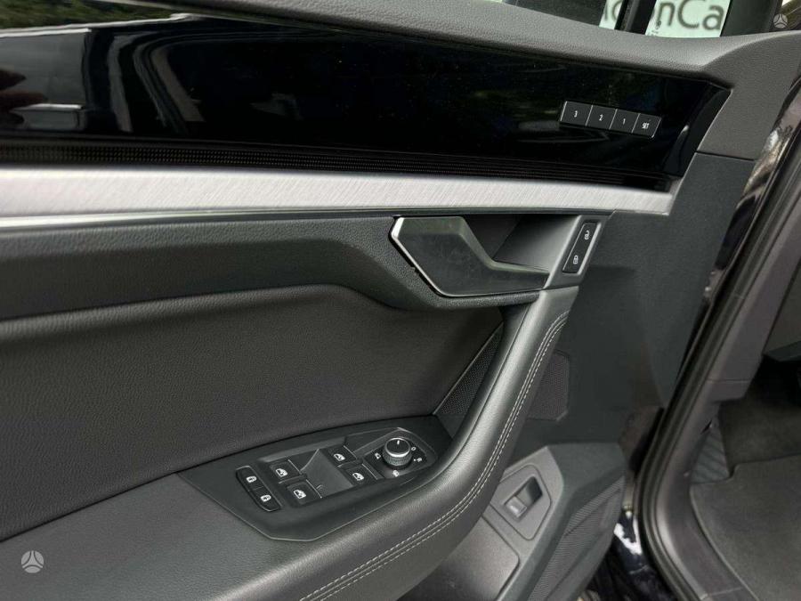 Melns Volkswagen Touareg 2018 Viļņa, ar dzinēja tilpumu 3.00 L un nobraukumu 172 tūkst. km par 32300 €, foto 22 vietnē AUTOMOTO.COM.LV