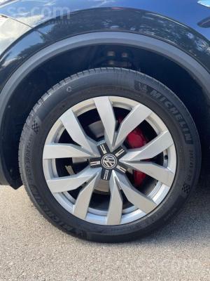 Melns Volkswagen Touareg 2018 Rīga, ar dzinēja tilpumu 3.00 L un nobraukumu 147 tūkst. km par 30500 €, foto 6 vietnē AUTOMOTO.COM.LV
