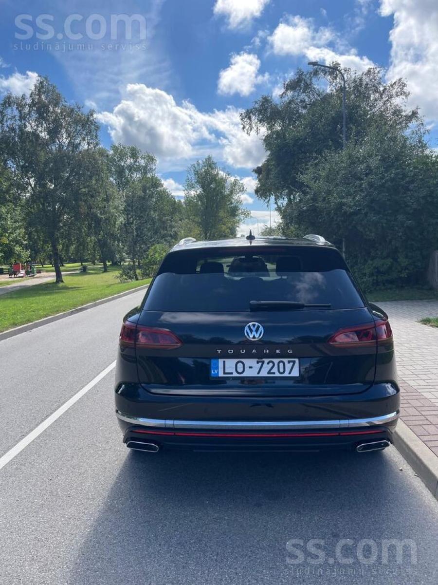 Melns Volkswagen Touareg 2018 Rīga, ar dzinēja tilpumu 3.00 L un nobraukumu 147 tūkst. km par 30500 €, foto 13 vietnē AUTOMOTO.COM.LV