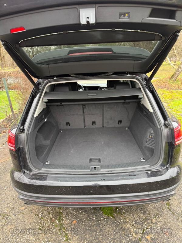 Melns Volkswagen Touareg 2019 Tallina, ar dzinēja tilpumu 3.00 L un nobraukumu 148 tūkst. km par 40000 €, foto 11 vietnē AUTOMOTO.COM.LV