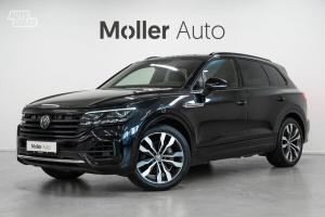 Black Volkswagen Touareg 2019 in Vilnius, with an engine capacity of 3.00 L and mileage of 141 thousand km for 38400 €, photo  on AUTOMOTO.COM.LV