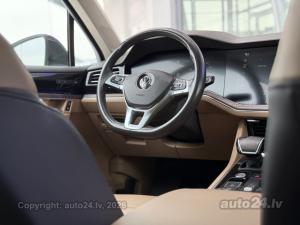 Melns Volkswagen Touareg 2019 Tartu, ar dzinēja tilpumu 3.00 L un nobraukumu 211 tūkst. km par 27990 €, foto 12 vietnē AUTOMOTO.COM.LV