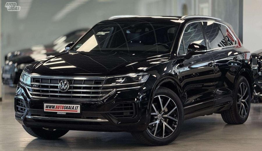 Melns Volkswagen Touareg 2019 Klaipėda, ar dzinēja tilpumu 3.00 L un nobraukumu 269 tūkst. km par 32950 €, foto 5 vietnē AUTOMOTO.COM.LV
