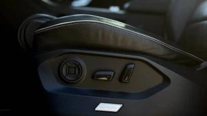 Melns Volkswagen Touareg 2019 Jelgava, ar dzinēja tilpumu 3.00 L un nobraukumu 215 tūkst. km par 32990 €, foto 29 vietnē AUTOMOTO.COM.LV