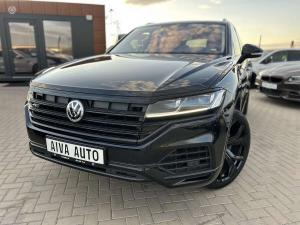 Black Volkswagen Touareg 2019 in Kaunas, with an engine capacity of 2.97 L and mileage of 268 thousand km for 28999 €, photo 7 on AUTOMOTO.COM.LV