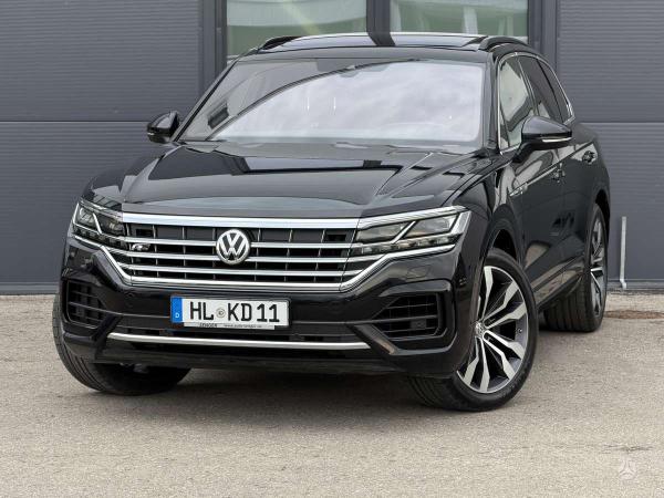 Volkswagen Touareg 2019 Jonava vietnē Melns Volkswagen Touareg 2019 Jonava, ar dzinēja tilpumu 2.97 L un nobraukumu 260 tūkst. km par 31900 €, foto 1 vietnē AUTOMOTO.COM.LV