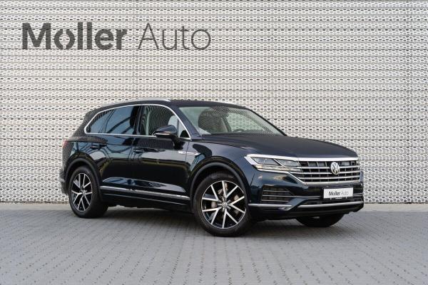 Melns Volkswagen Touareg 2019 Mārupe, ar dzinēja tilpumu 3.00 L un nobraukumu 91 tūkst. km par 40950 €, foto 3 vietnē AUTOMOTO.COM.LV