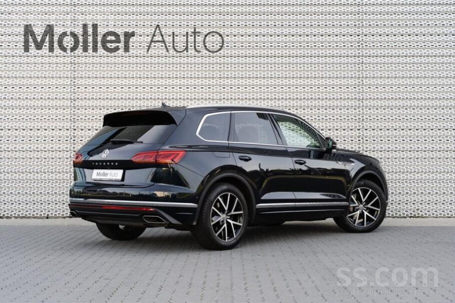 Melns Volkswagen Touareg 2019 Rīga, ar dzinēja tilpumu 3.00 L un nobraukumu 91 tūkst. km par 40950 €, foto 5 vietnē AUTOMOTO.COM.LV