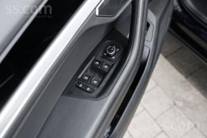 Melns Volkswagen Touareg 2019 Rīga, ar dzinēja tilpumu 3.00 L un nobraukumu 91 tūkst. km par 40950 €, foto 10 vietnē AUTOMOTO.COM.LV