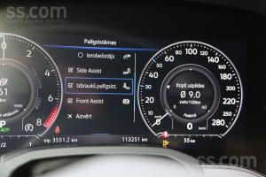 Melns Volkswagen Touareg 2020 Rīga, ar dzinēja tilpumu 3.00 L un nobraukumu 123 tūkst. km par 49550 €, foto 25 vietnē AUTOMOTO.COM.LV