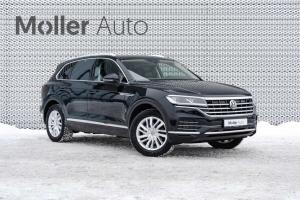 Black Volkswagen Touareg 2020 in Marupe, with an engine capacity of 3.00 L and mileage of 111 thousand km for 28750 €, photo 2 on AUTOMOTO.COM.LV
