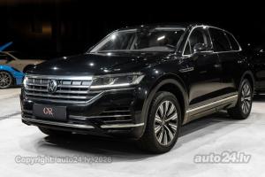 Melns Volkswagen Touareg 2020 Rīga, ar dzinēja tilpumu 3.00 L un nobraukumu 199 tūkst. km par 24300 €, foto  vietnē AUTOMOTO.COM.LV