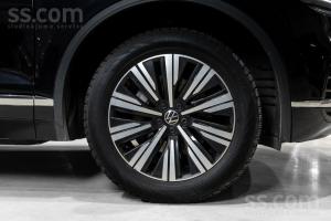 Melns Volkswagen Touareg 2020 Rīga, ar dzinēja tilpumu 3.00 L un nobraukumu 199 tūkst. km par 21900 €, foto 8 vietnē AUTOMOTO.COM.LV