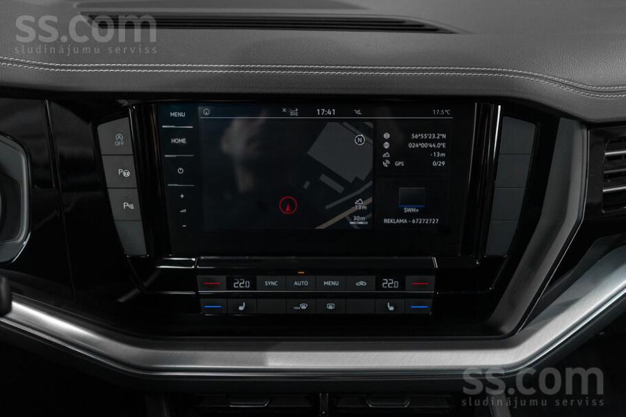 Melns Volkswagen Touareg 2020 Rīga, ar dzinēja tilpumu 3.00 L un nobraukumu 199 tūkst. km par 21900 €, foto 21 vietnē AUTOMOTO.COM.LV