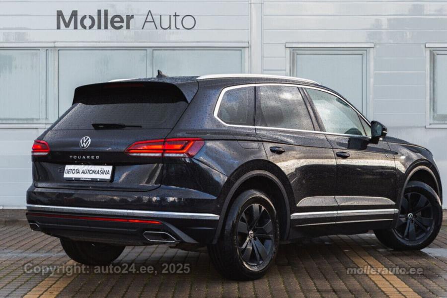 Melns Volkswagen Touareg 2021 Ventspils, ar dzinēja tilpumu 3.00 L un nobraukumu 179 tūkst. km par 33254 €, foto 5 vietnē AUTOMOTO.COM.LV