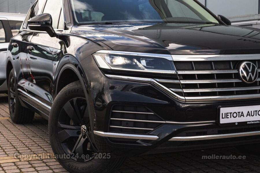 Melns Volkswagen Touareg 2021 Ventspils, ar dzinēja tilpumu 3.00 L un nobraukumu 179 tūkst. km par 33254 €, foto 9 vietnē AUTOMOTO.COM.LV
