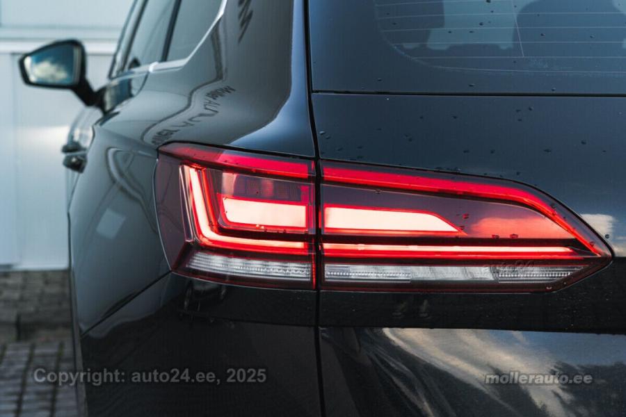 Melns Volkswagen Touareg 2021 Ventspils, ar dzinēja tilpumu 3.00 L un nobraukumu 179 tūkst. km par 33254 €, foto 10 vietnē AUTOMOTO.COM.LV