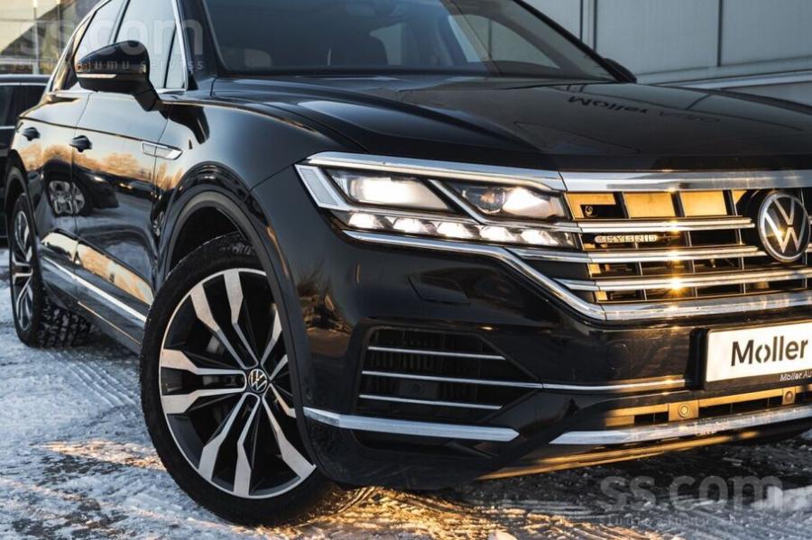 Melns Volkswagen Touareg 2021 Ventspils, ar dzinēja tilpumu 3.00 L un nobraukumu 126 tūkst. km par 44200 €, foto 11 vietnē AUTOMOTO.COM.LV