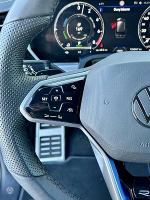 Melns Volkswagen Touareg 2021 Viļņa, ar dzinēja tilpumu 3.00 L un nobraukumu 134 tūkst. km par 45900 €, foto 16 vietnē AUTOMOTO.COM.LV