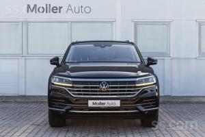 Melns Volkswagen Touareg 2021 Ventspils, ar dzinēja tilpumu 3.00 L un nobraukumu 77 tūkst. km par 36000 €, foto 9 vietnē AUTOMOTO.COM.LV