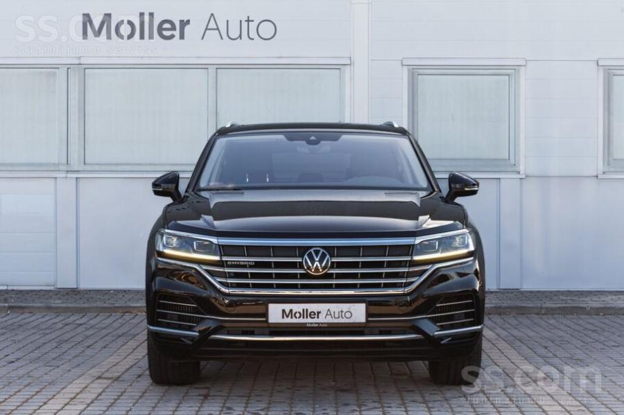 Melns Volkswagen Touareg 2021 Ventspils, ar dzinēja tilpumu 3.00 L un nobraukumu 77 tūkst. km par 36000 €, foto 9 vietnē AUTOMOTO.COM.LV