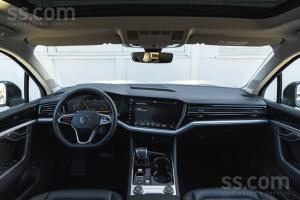Melns Volkswagen Touareg 2021 Ventspils, ar dzinēja tilpumu 3.00 L un nobraukumu 77 tūkst. km par 36000 €, foto 20 vietnē AUTOMOTO.COM.LV