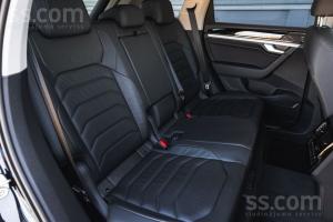 Melns Volkswagen Touareg 2021 Ventspils, ar dzinēja tilpumu 3.00 L un nobraukumu 77 tūkst. km par 36000 €, foto 36 vietnē AUTOMOTO.COM.LV