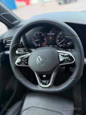 Melns Volkswagen Touareg 2022 Tallina, ar dzinēja tilpumu 3.00 L un nobraukumu 112 tūkst. km par 48900 €, foto 5 vietnē AUTOMOTO.COM.LV