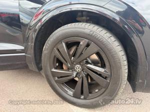 Melns Volkswagen Touareg 2022 Tallina, ar dzinēja tilpumu 3.00 L un nobraukumu 112 tūkst. km par 48900 €, foto 9 vietnē AUTOMOTO.COM.LV